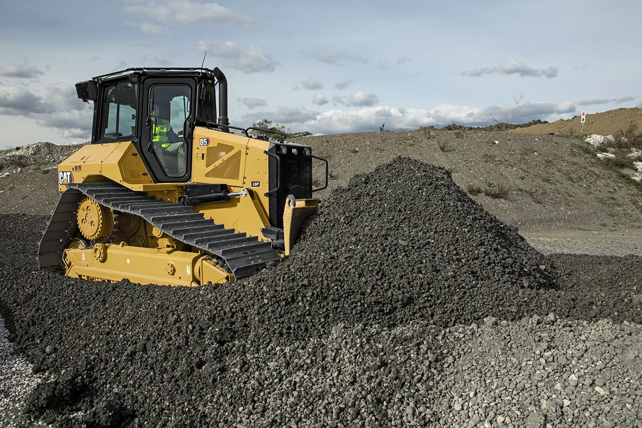 Meet the New Cat® D5 Dozer - Carter Machinery